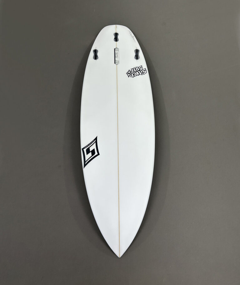 Outlet Prancha 5’7 Easy Rocket – 26.0 litros Epoxy - Silver Surf Surfboards