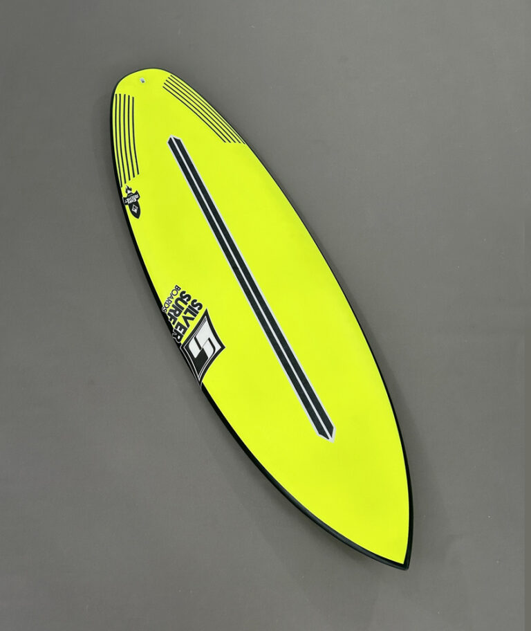 Outlet Prancha 5’6 Easy Rocket – 25.5 litros Epoxy Carbon Flex - Silver ...
